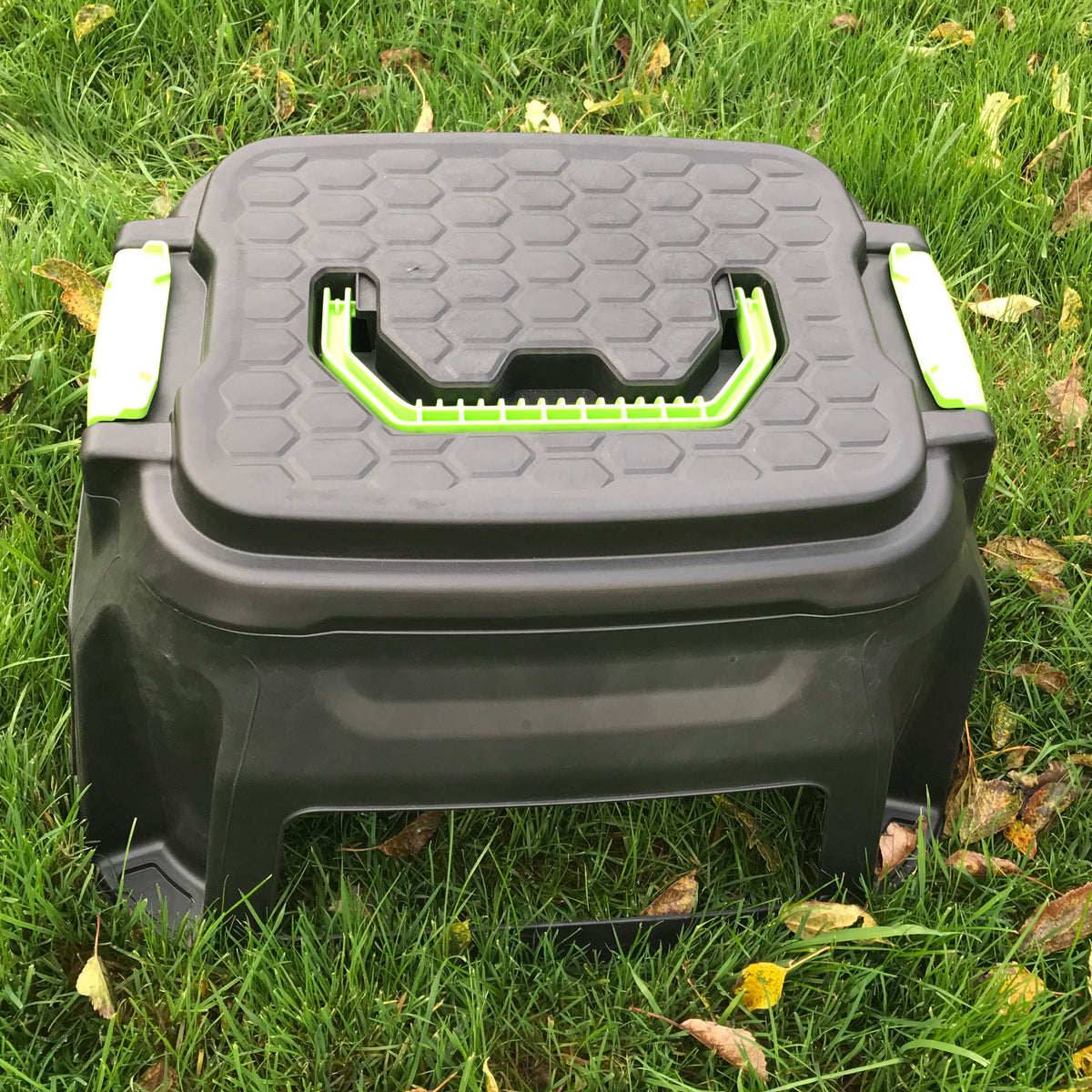 Buy Trough and Stable Step Stool Online For Only £30 — Plants2Gardens